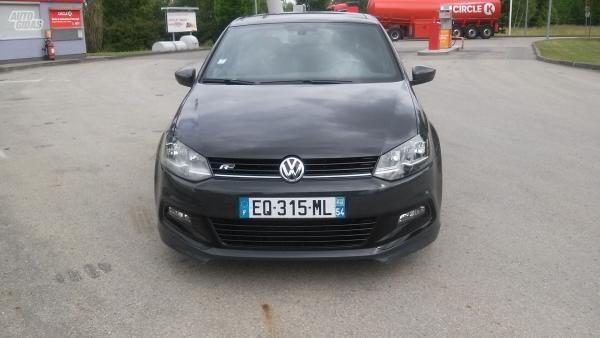 Pelēks Volkswagen Polo 2016 Tauragė, ar dzinēja tilpumu 1.00 L un nobraukumu 181 tūkst. km par 5500 €, foto 1 vietnē AUTOMOTO.COM.LV