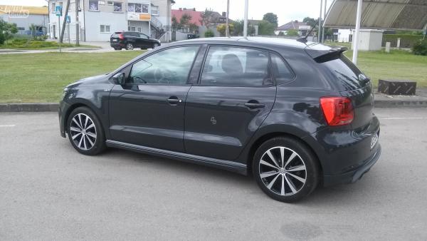 Pelēks Volkswagen Polo 2016 Tauragė, ar dzinēja tilpumu 1.00 L un nobraukumu 181 tūkst. km par 5500 €, foto 6 vietnē AUTOMOTO.COM.LV
