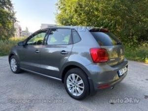 Pelēks Volkswagen Polo 2016 Tallina, ar dzinēja tilpumu 1.20 L un nobraukumu 100 tūkst. km par 7990 €, foto 5 vietnē AUTOMOTO.COM.LV