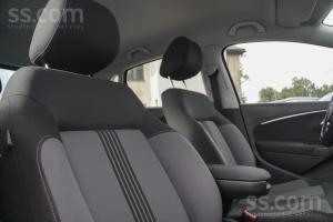 Grey Volkswagen Polo 2016 in Riga, with an engine capacity of 1.20 L and mileage of 157 thousand km for 6990 €, photo 7 on AUTOMOTO.COM.LV
