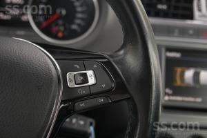 Grey Volkswagen Polo 2016 in Riga, with an engine capacity of 1.20 L and mileage of 157 thousand km for 6990 €, photo 14 on AUTOMOTO.COM.LV