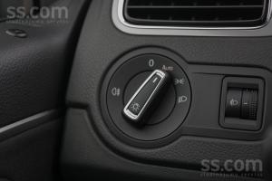 Grey Volkswagen Polo 2016 in Riga, with an engine capacity of 1.20 L and mileage of 157 thousand km for 6990 €, photo 21 on AUTOMOTO.COM.LV