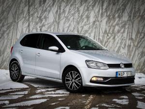 Grey Volkswagen Polo 2017 in Kaunas, with an engine capacity of 1.42 L and mileage of 256 thousand km for 6750 €, photo  on AUTOMOTO.COM.LV