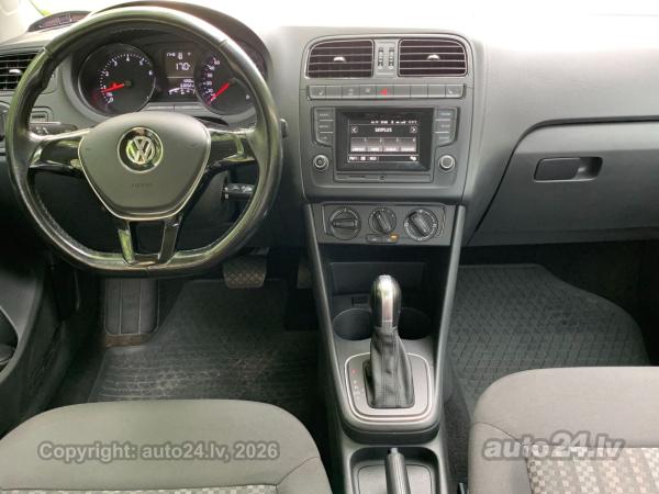 Grey Volkswagen Polo 2017 in Tallinn, with an engine capacity of 1.20 L and mileage of 63 thousand km for 8300 €, photo 6 on AUTOMOTO.COM.LV