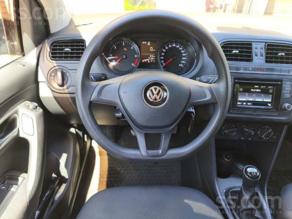 Pelēks Volkswagen Polo 2017 Rīga, ar dzinēja tilpumu 1.40 L un nobraukumu 74 tūkst. km par 6700 €, foto 8 vietnē AUTOMOTO.COM.LV