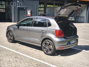 Pelēks Volkswagen Polo 2017 Rīga, ar dzinēja tilpumu 1.40 L un nobraukumu 74 tūkst. km par 6700 €, foto 4 vietnē AUTOMOTO.COM.LV