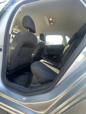 Pelēks Volkswagen Polo 2018 Mažeikiai, ar dzinēja tilpumu 1.00 L un nobraukumu 133 tūkst. km par 6800 €, foto 1 vietnē AUTOMOTO.COM.LV