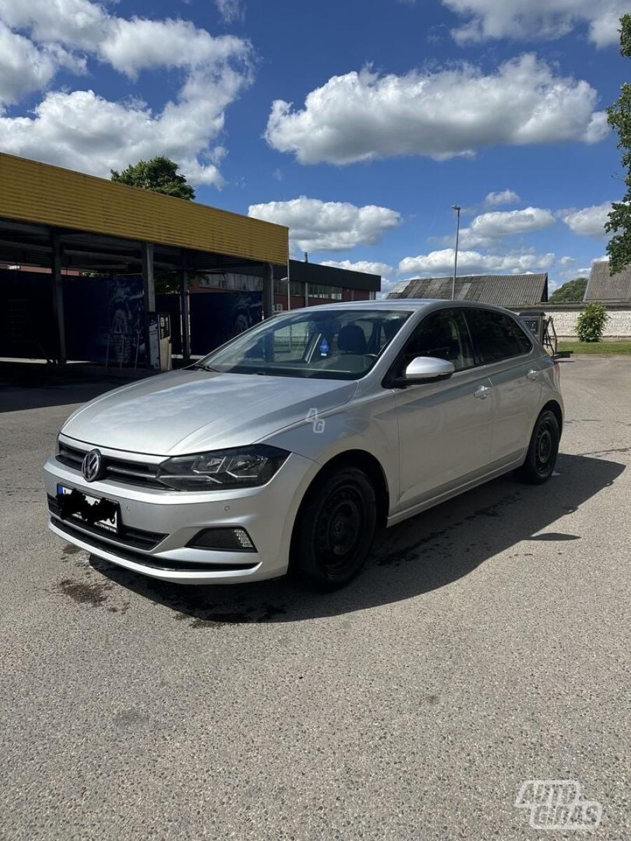 Pelēks Volkswagen Polo 2018 Mažeikiai, ar dzinēja tilpumu 1.00 L un nobraukumu 133 tūkst. km par 6800 €, foto 9 vietnē AUTOMOTO.COM.LV