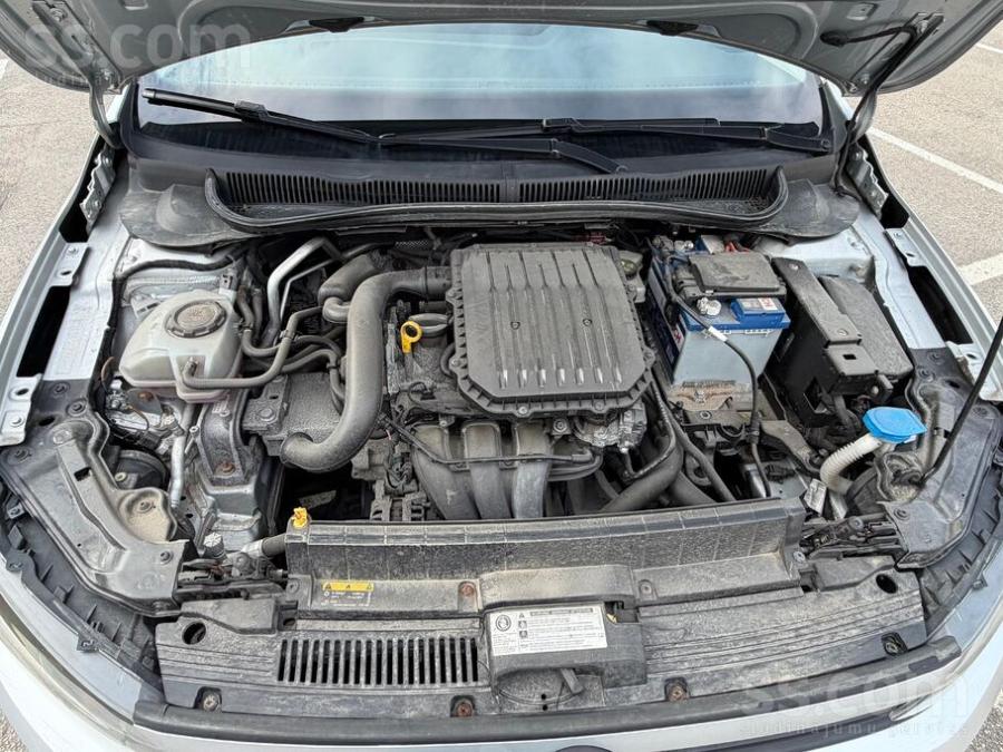 Pelēks Volkswagen Polo 2018 Rīga, ar dzinēja tilpumu 1.00 L un nobraukumu 131 tūkst. km par 6900 €, foto 14 vietnē AUTOMOTO.COM.LV