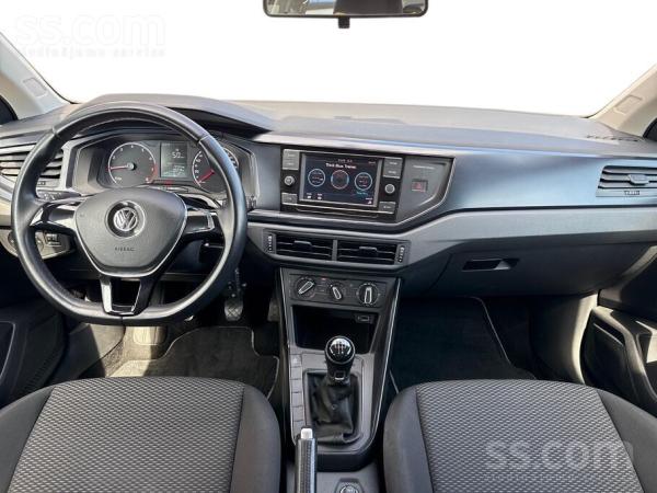 Pelēks Volkswagen Polo 2018 Rīga, ar dzinēja tilpumu 1.00 L un nobraukumu 82 tūkst. km par 8990 €, foto 8 vietnē AUTOMOTO.COM.LV