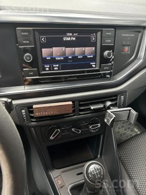 Pelēks Volkswagen Polo 2018 Jelgava, ar dzinēja tilpumu 1.60 L un nobraukumu 188 tūkst. km par 7200 €, foto 5 vietnē AUTOMOTO.COM.LV