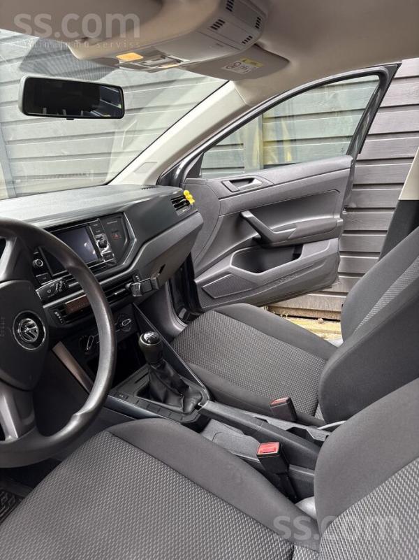 Grey Volkswagen Polo 2018 in Jelgava, with an engine capacity of 1.60 L and mileage of 188 thousand km for 7200 €, photo 9 on AUTOMOTO.COM.LV