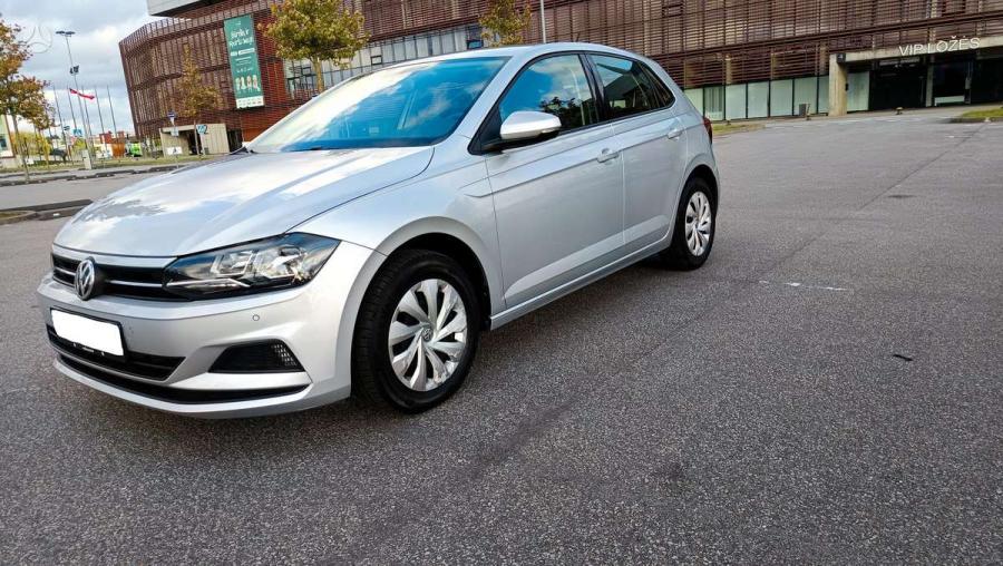 Grey Volkswagen Polo 2019 in Klaipeda, with an engine capacity of 1.60 L and mileage of 107 thousand km for 10100 €, photo 4 on AUTOMOTO.COM.LV