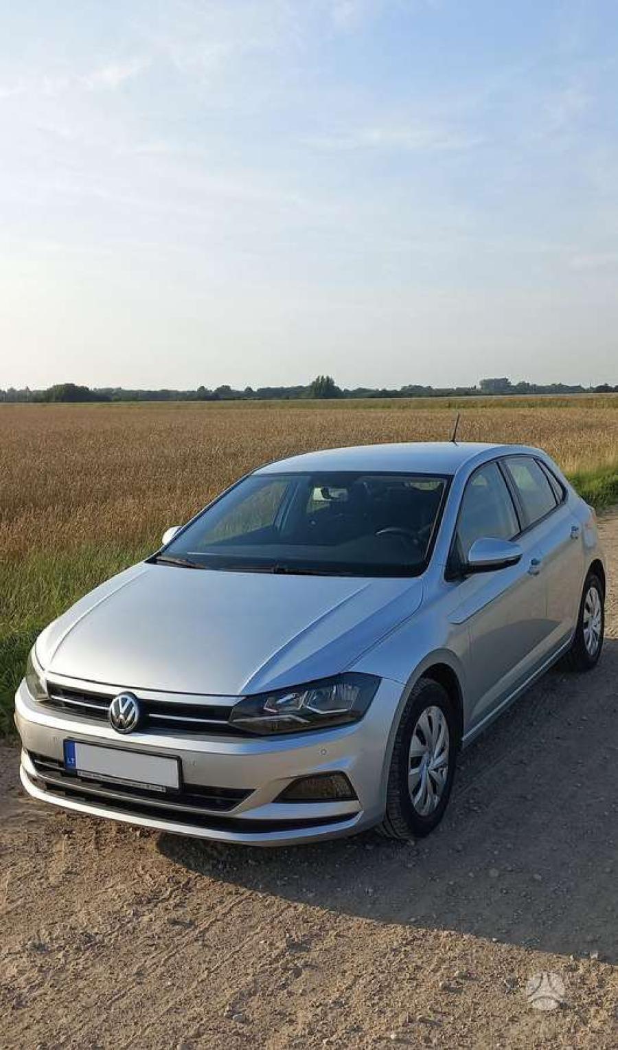 Grey Volkswagen Polo 2019 in Klaipeda, with an engine capacity of 1.60 L and mileage of 120 thousand km for 9500 €, photo 1 on AUTOMOTO.COM.LV