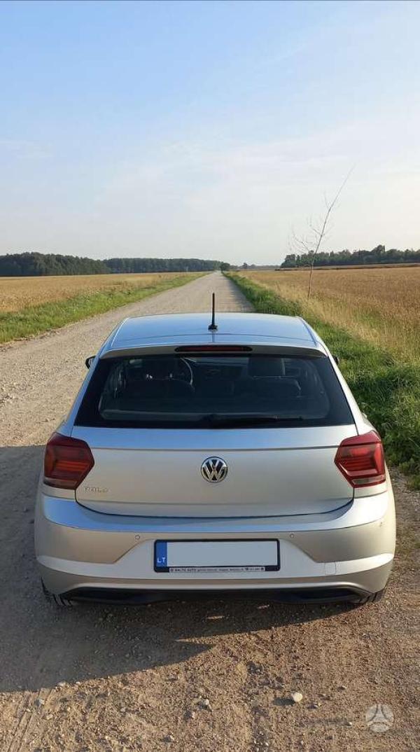 Grey Volkswagen Polo 2019 in Klaipeda, with an engine capacity of 1.60 L and mileage of 120 thousand km for 9500 €, photo 4 on AUTOMOTO.COM.LV