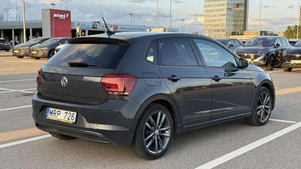 Grey Volkswagen Polo 2019 in Vilnius, with an engine capacity of 1.60 L and mileage of 203 thousand km for 10500 €, photo 5 on AUTOMOTO.COM.LV