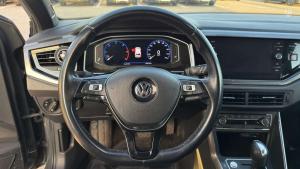 Grey Volkswagen Polo 2019 in Vilnius, with an engine capacity of 1.60 L and mileage of 203 thousand km for 10500 €, photo 10 on AUTOMOTO.COM.LV