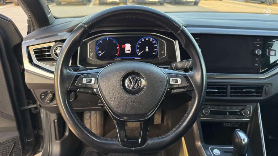 Grey Volkswagen Polo 2019 in Vilnius, with an engine capacity of 1.60 L and mileage of 203 thousand km for 10500 €, photo 10 on AUTOMOTO.COM.LV