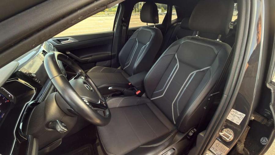 Grey Volkswagen Polo 2019 in Vilnius, with an engine capacity of 1.60 L and mileage of 203 thousand km for 10500 €, photo 12 on AUTOMOTO.COM.LV