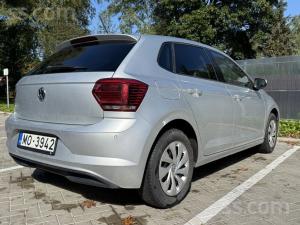 Pelēks Volkswagen Polo 2020 Rīga, ar dzinēja tilpumu 1.00 L un nobraukumu 90 tūkst. km par 13000 €, foto 5 vietnē AUTOMOTO.COM.LV