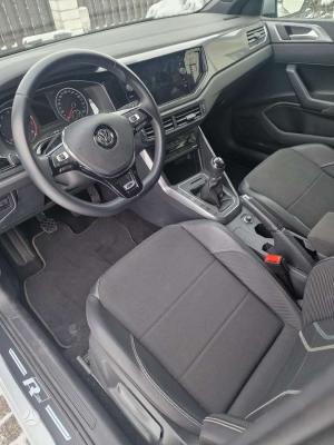 Pelēks Volkswagen Polo 2021 Marijampole, ar dzinēja tilpumu 1.00 L un nobraukumu 7 tūkst. km par 10500 €, foto 9 vietnē AUTOMOTO.COM.LV