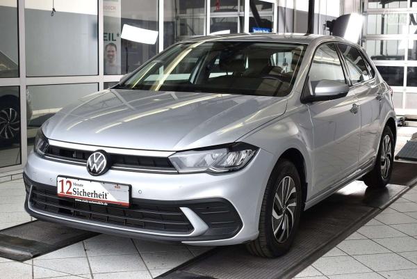 Pelēks Volkswagen Polo 2024 Kauņa, ar dzinēja tilpumu 1.00 L un nobraukumu 14 tūkst. km par 22045 €, foto 1 vietnē AUTOMOTO.COM.LV