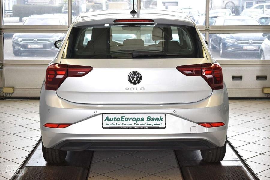 Pelēks Volkswagen Polo 2024 Kauņa, ar dzinēja tilpumu 1.00 L un nobraukumu 14 tūkst. km par 22045 €, foto 5 vietnē AUTOMOTO.COM.LV