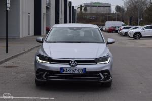 Grey Volkswagen Polo 2024 in Vilnius, with an engine capacity of 1.00 L and mileage of 6 thousand km for 19500 €, photo 3 on AUTOMOTO.COM.LV