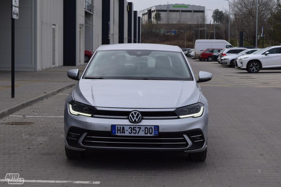 Grey Volkswagen Polo 2024 in Vilnius, with an engine capacity of 1.00 L and mileage of 6 thousand km for 19500 €, photo 3 on AUTOMOTO.COM.LV