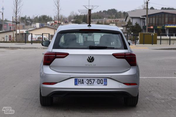Pelēks Volkswagen Polo 2024 Viļņa, ar dzinēja tilpumu 1.00 L un nobraukumu 6 tūkst. km par 19500 €, foto 5 vietnē AUTOMOTO.COM.LV