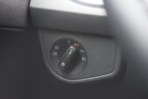 Grey Volkswagen Polo 2024 in Vilnius, with an engine capacity of 1.00 L and mileage of 6 thousand km for 19500 €, photo 21 on AUTOMOTO.COM.LV