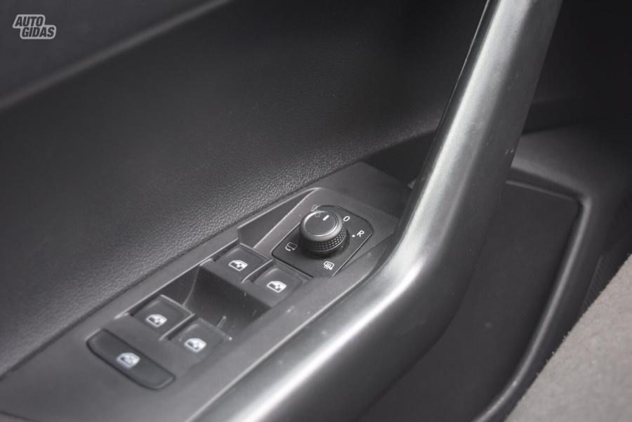Grey Volkswagen Polo 2024 in Vilnius, with an engine capacity of 1.00 L and mileage of 6 thousand km for 19500 €, photo 22 on AUTOMOTO.COM.LV