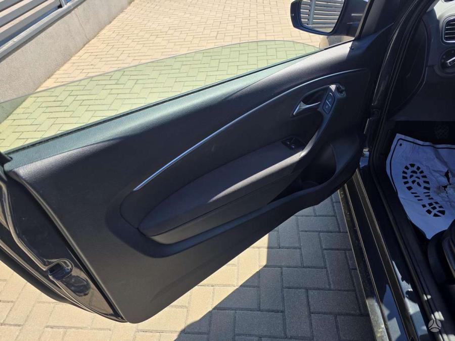 Pelēks Volkswagen Polo 2017 Alīta, ar dzinēja tilpumu 1.20 L un nobraukumu 63 tūkst. km par 5700 €, foto 9 vietnē AUTOMOTO.COM.LV