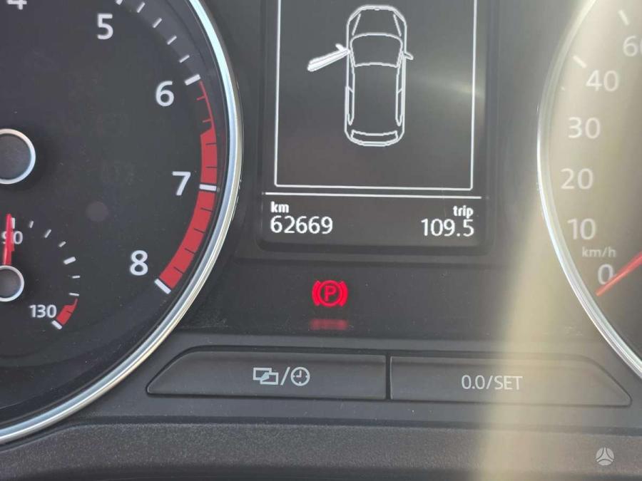 Pelēks Volkswagen Polo 2017 Alīta, ar dzinēja tilpumu 1.20 L un nobraukumu 63 tūkst. km par 5700 €, foto 11 vietnē AUTOMOTO.COM.LV
