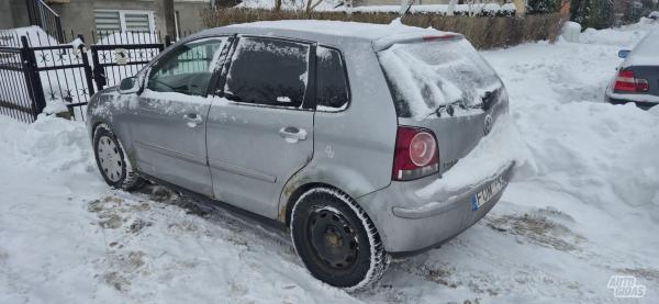 Pelēks Volkswagen Polo 2005 Šauļi, ar dzinēja tilpumu 1.40 L un nobraukumu 3222 tūkst. km par 850 €, foto 5 vietnē AUTOMOTO.COM.LV