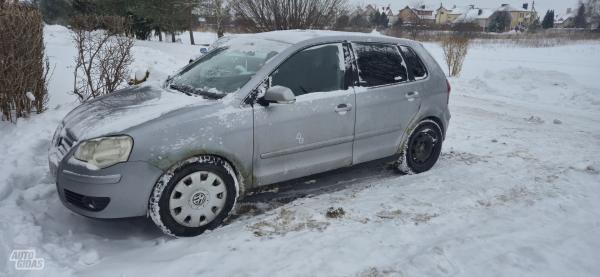 Pelēks Volkswagen Polo 2005 Šauļi, ar dzinēja tilpumu 1.40 L un nobraukumu 3222 tūkst. km par 850 €, foto 6 vietnē AUTOMOTO.COM.LV