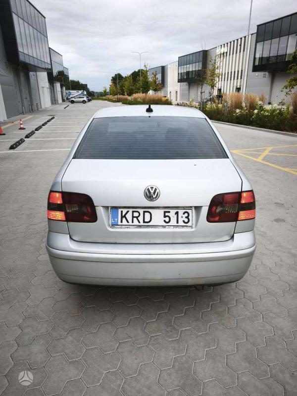 Pelēks Volkswagen Polo 2005 Viļņa, ar dzinēja tilpumu 1.40 L un nobraukumu 280 tūkst. km par 399 €, foto 7 vietnē AUTOMOTO.COM.LV