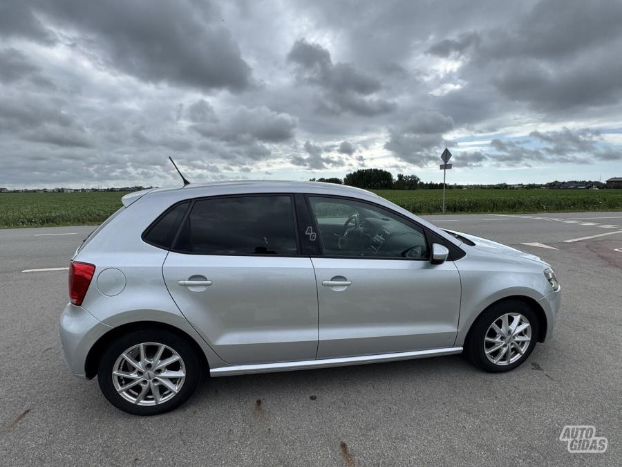 Pelēks Volkswagen Polo 2011 Klaipėda, ar dzinēja tilpumu 1.40 L un nobraukumu 127 tūkst. km par 5300 €, foto 7 vietnē AUTOMOTO.COM.LV