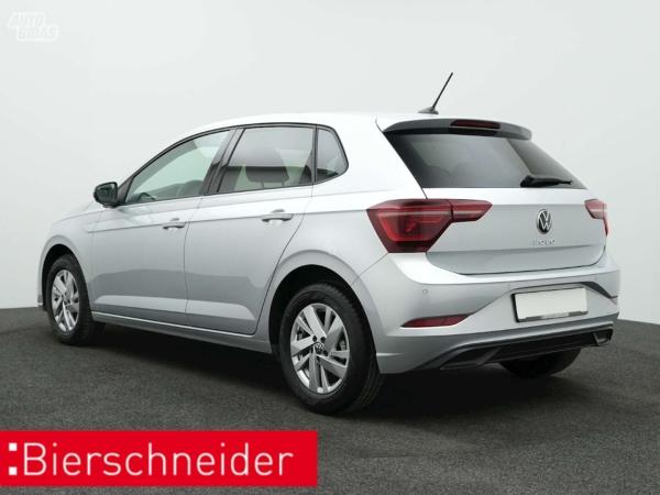 Pelēks Volkswagen Polo 2024 Kauņa, ar dzinēja tilpumu 1.00 L un nobraukumu 19 tūkst. km par 25233 €, foto 4 vietnē AUTOMOTO.COM.LV