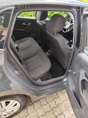 Pelēks Volkswagen Polo 2015 Rīga, ar dzinēja tilpumu 1.40 L un nobraukumu 289 tūkst. km par 3500 €, foto 5 vietnē AUTOMOTO.COM.LV