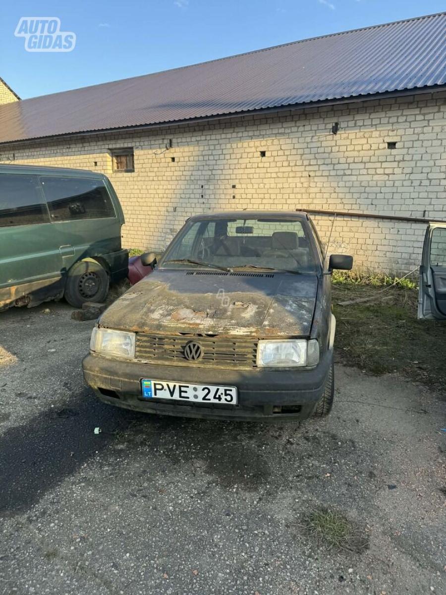 Volkswagen Polo 1990 in Vilnius, with an engine capacity of 1.30 L and mileage of 20 thousand km for 850 €, photo 1 on AUTOMOTO.COM.LV