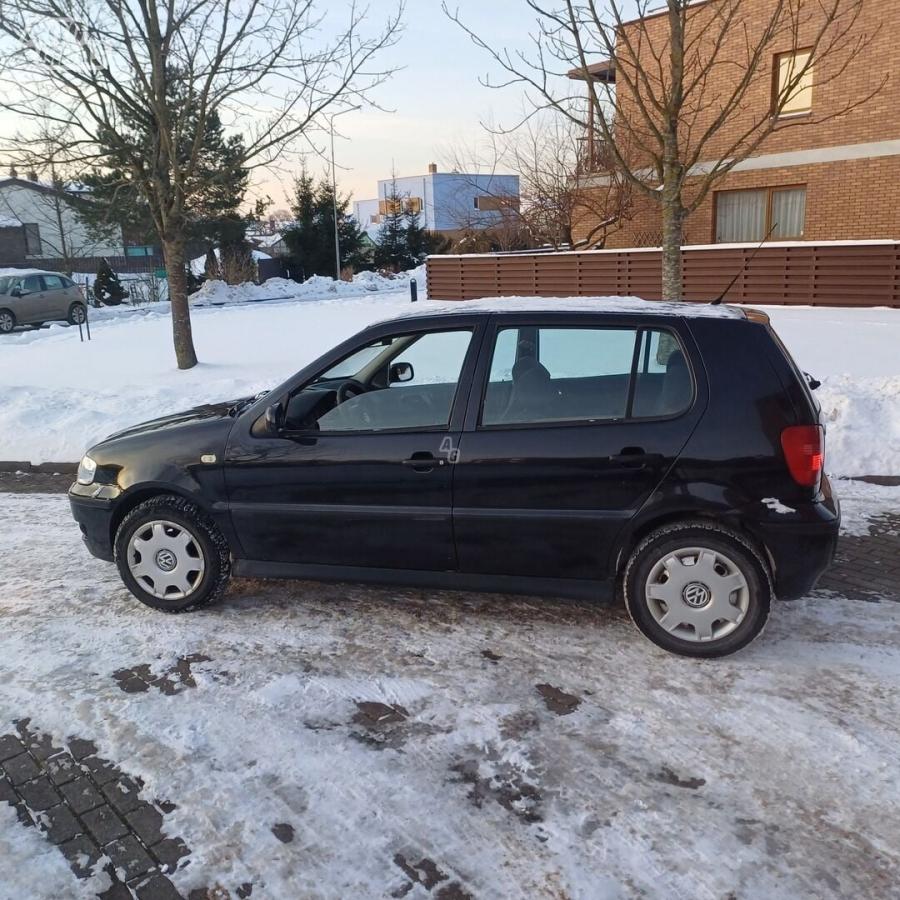 Volkswagen Polo 2000 in Klaipeda, with an engine capacity of 1.40 L and mileage of 230 thousand km for 350 €, photo 9 on AUTOMOTO.COM.LV