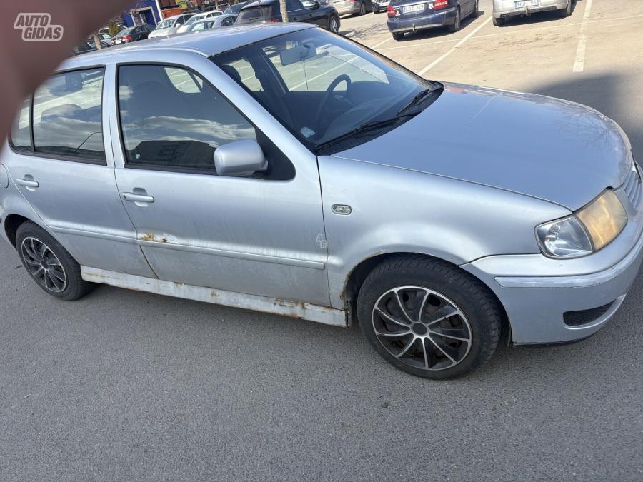 Volkswagen Polo 2000 in Vilnius, with an engine capacity of 1.40 L and mileage of 225 thousand km for 330 €, photo 3 on AUTOMOTO.COM.LV
