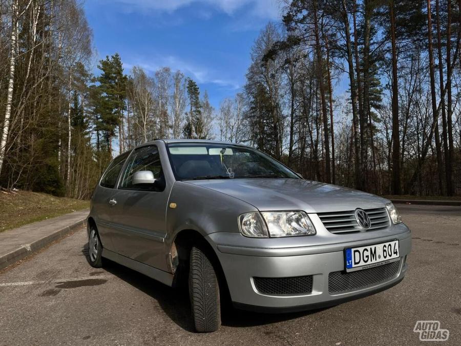 Фольксваген Поло 2000 в Висагинас, объемом двигателя 1.00 л и пробегом 140 тыс. км за 1000 €, фото 1 на AUTOMOTO.COM.LV