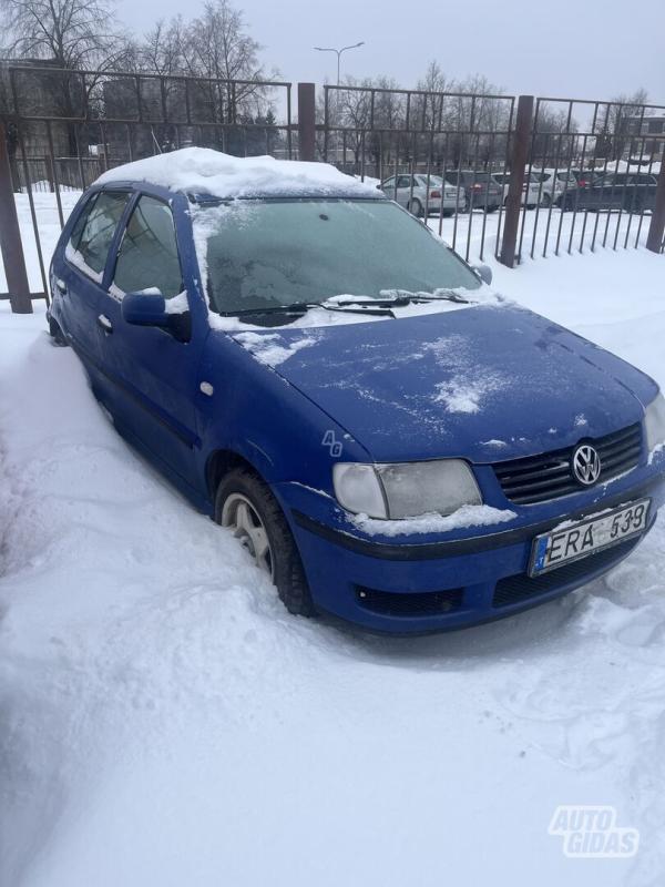 Volkswagen Polo 2001 Panevēža, ar dzinēja tilpumu 1.90 L un nobraukumu 300 tūkst. km par 320 €, foto 1 vietnē AUTOMOTO.COM.LV
