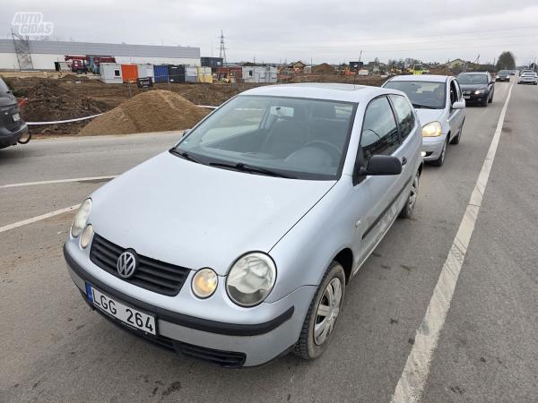 Volkswagen Polo 2002 Kauņa, ar dzinēja tilpumu 1.20 L un nobraukumu 215 tūkst. km par 400 €, foto 2 vietnē AUTOMOTO.COM.LV