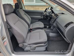 Volkswagen Polo 2002 Ogre, ar dzinēja tilpumu 1.40 L un nobraukumu 131 tūkst. km par 2550 €, foto 10 vietnē AUTOMOTO.COM.LV