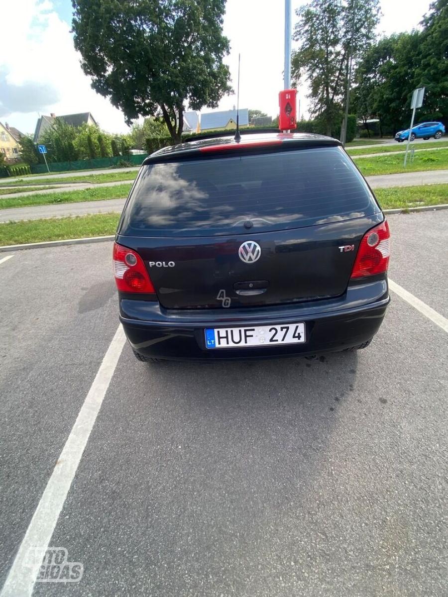 Volkswagen Polo 2002 in Kaunas, with an engine capacity of 1.40 L and mileage of 347 thousand km for 500 €, photo 8 on AUTOMOTO.COM.LV