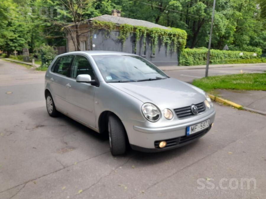 Volkswagen Polo 2004 in Riga, with an engine capacity of 1.40 L and mileage of 249 thousand km for 2400 €, photo 2 on AUTOMOTO.COM.LV