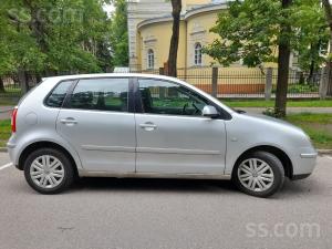 Volkswagen Polo 2004 in Riga, with an engine capacity of 1.40 L and mileage of 249 thousand km for 2400 €, photo 3 on AUTOMOTO.COM.LV